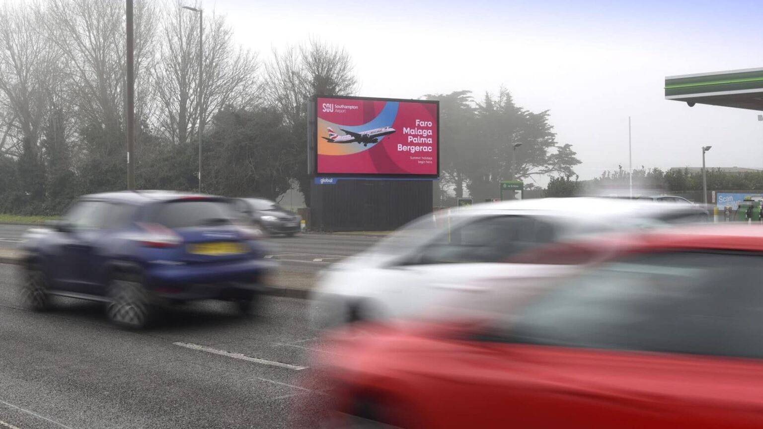 How Does Advertising Work On Digital Billboards? | Global's Knowledge Hub